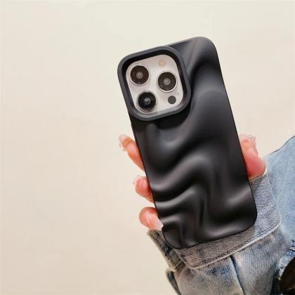 Elegant 3d Wavy Design Iphone Case on Luulla