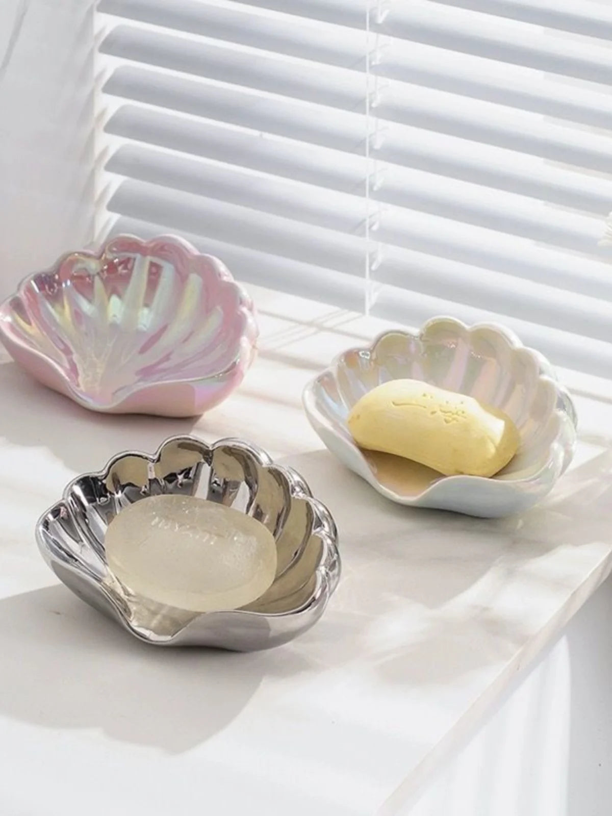 Iridescent Shell-shaped Ceramic Soap Dish Set on Luulla